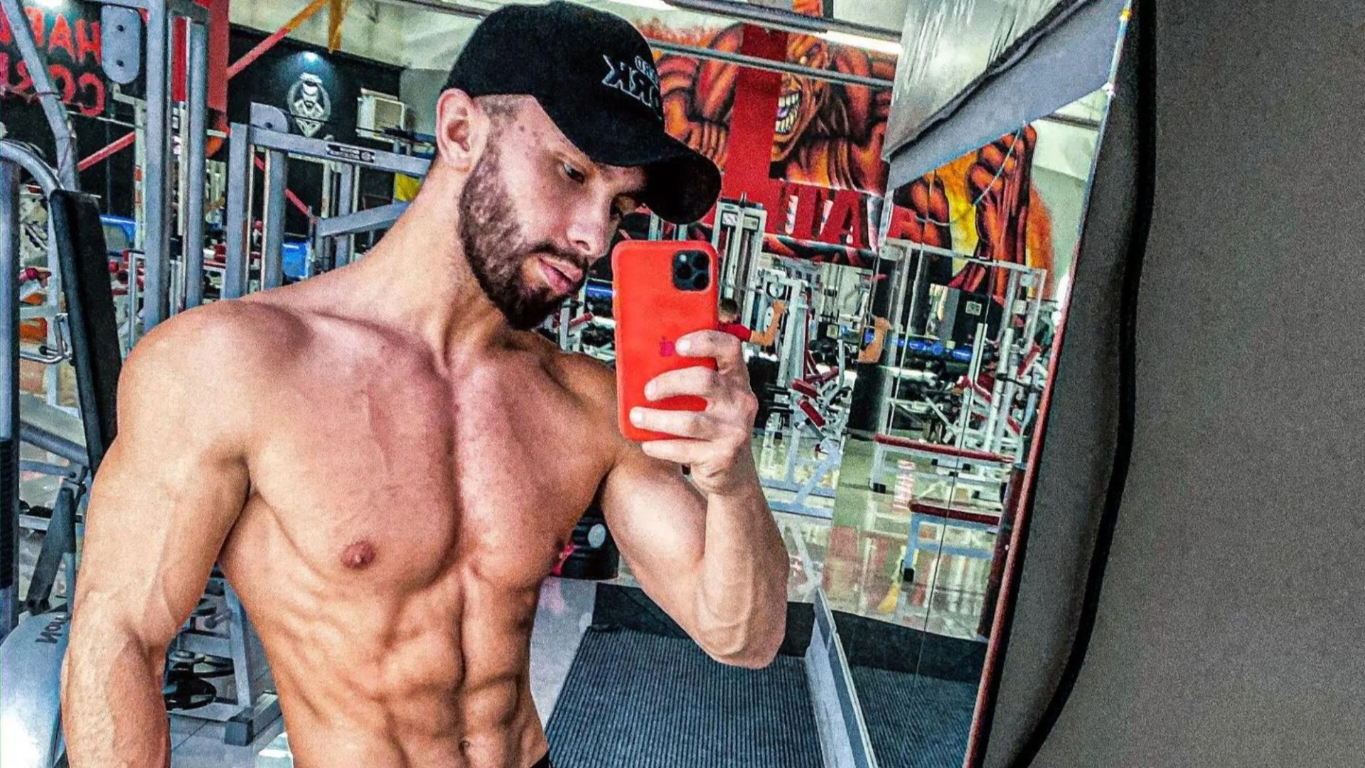 Who is Vladimir Shmondenko — aka Anatoly Powerlifter? | iGhanaian.com